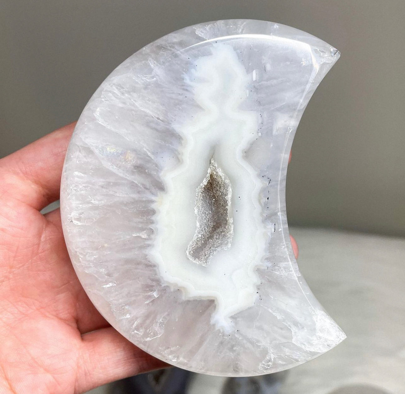 Agate Druzy Moon – Night Crystals